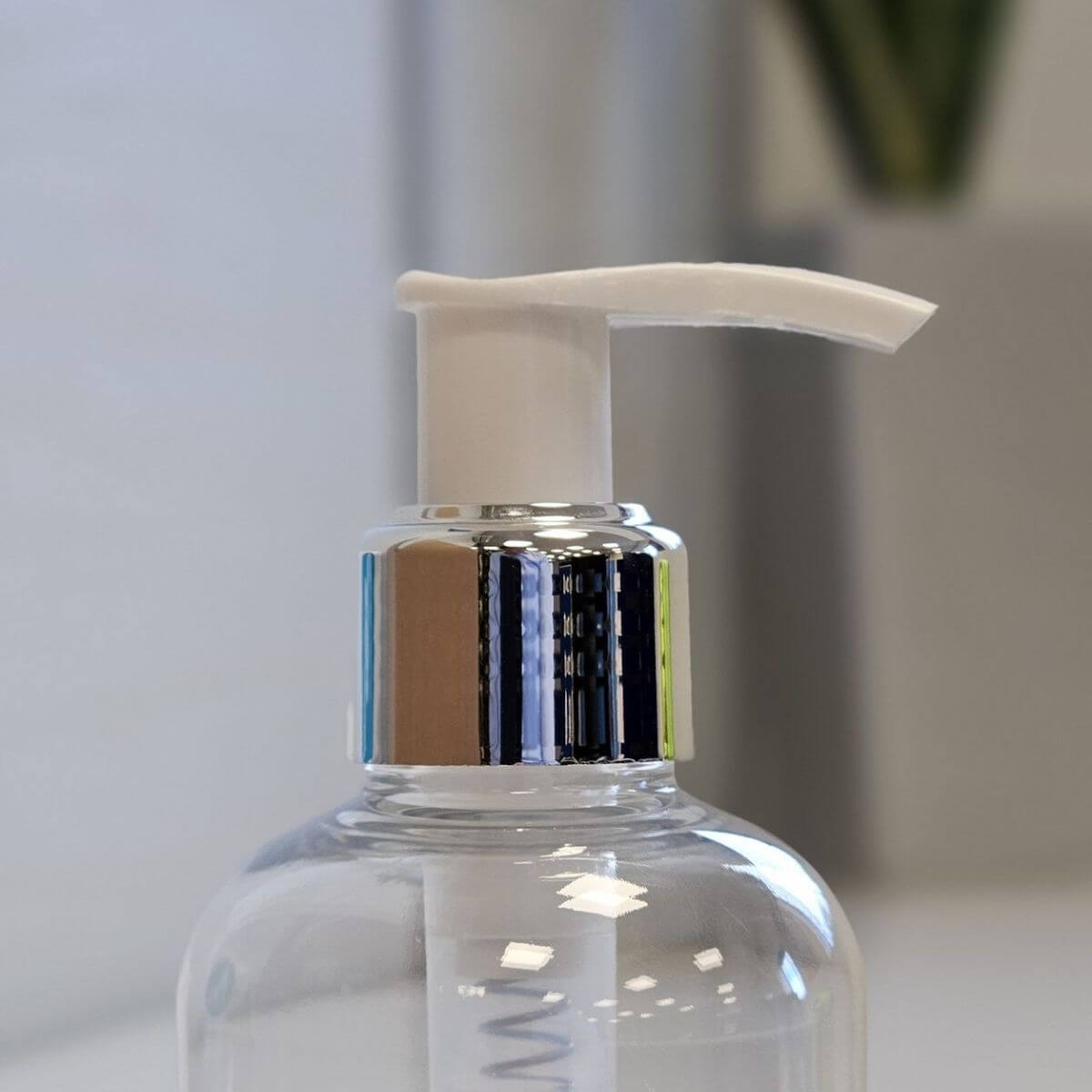 Airless Pumps vs. Lotion Pumps - BlueSky Solutions